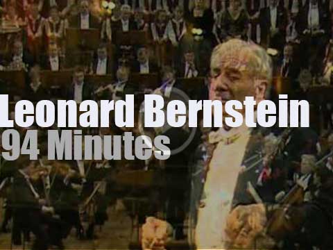 Leonard Bernstein celebrates the fall of the Berlin Wall (1989 ...
